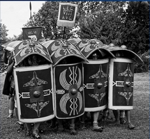 Saintes avec la LEGION VIII AUGUSTA - LEGIO VI FERRATA